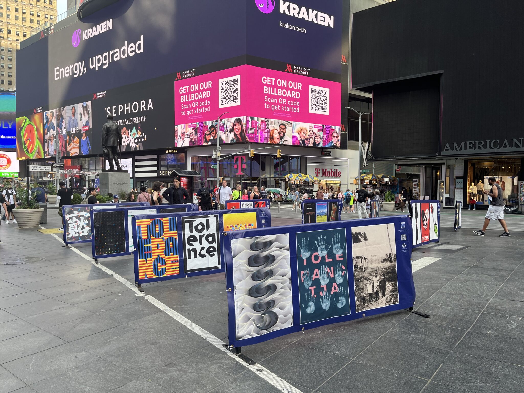 Tolerance Poster Show in Times Square, Manhattan, New York City | 対馬デザイン事務所
