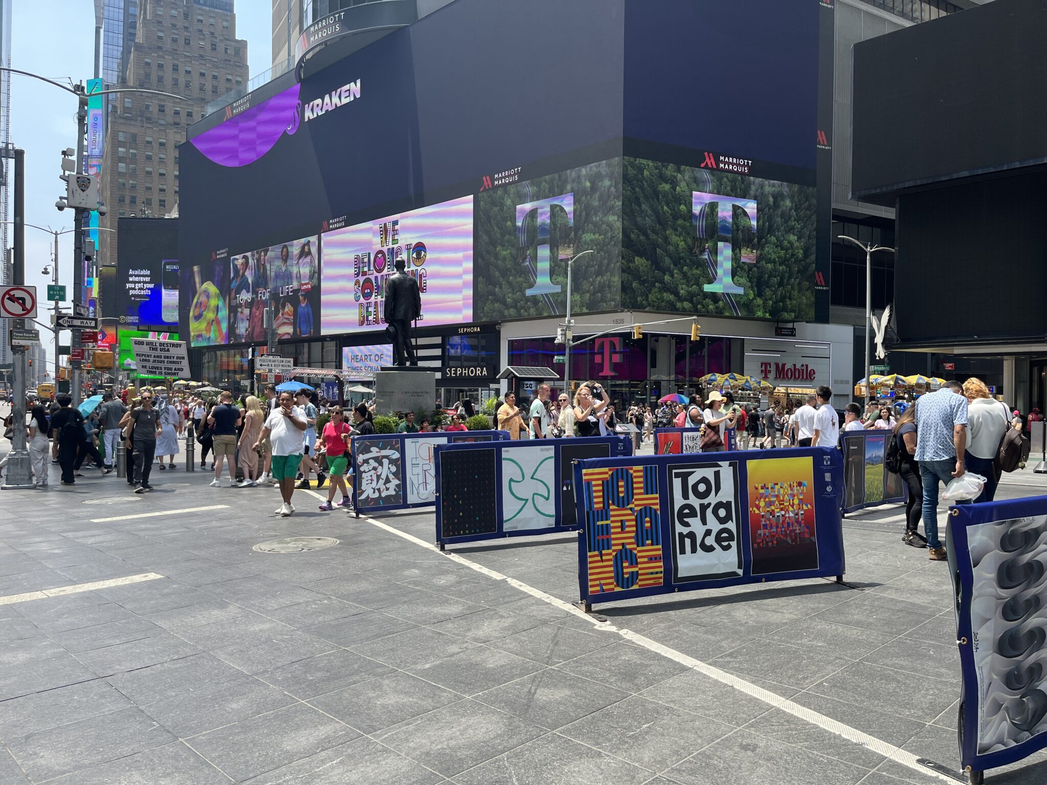 Tolerance Poster Show in Times Square, Manhattan, New York City | 対馬デザイン事務所